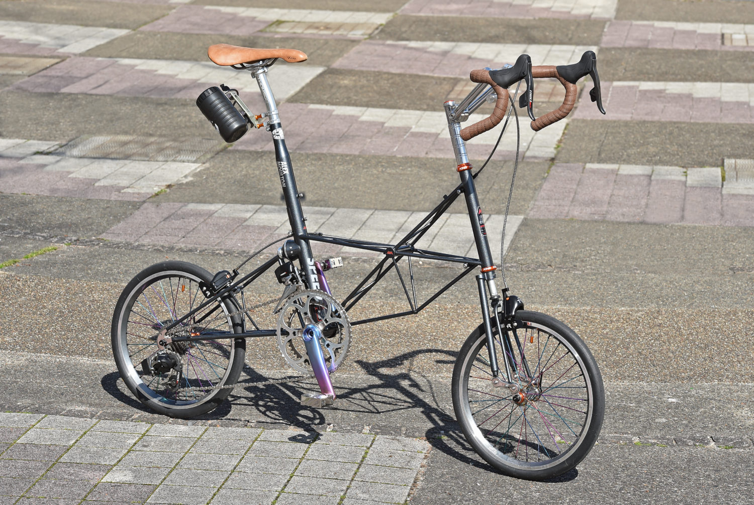 【Moulton Bicycle AM-SPEED】理想の愛車をつくるショップオリジナルカスタム