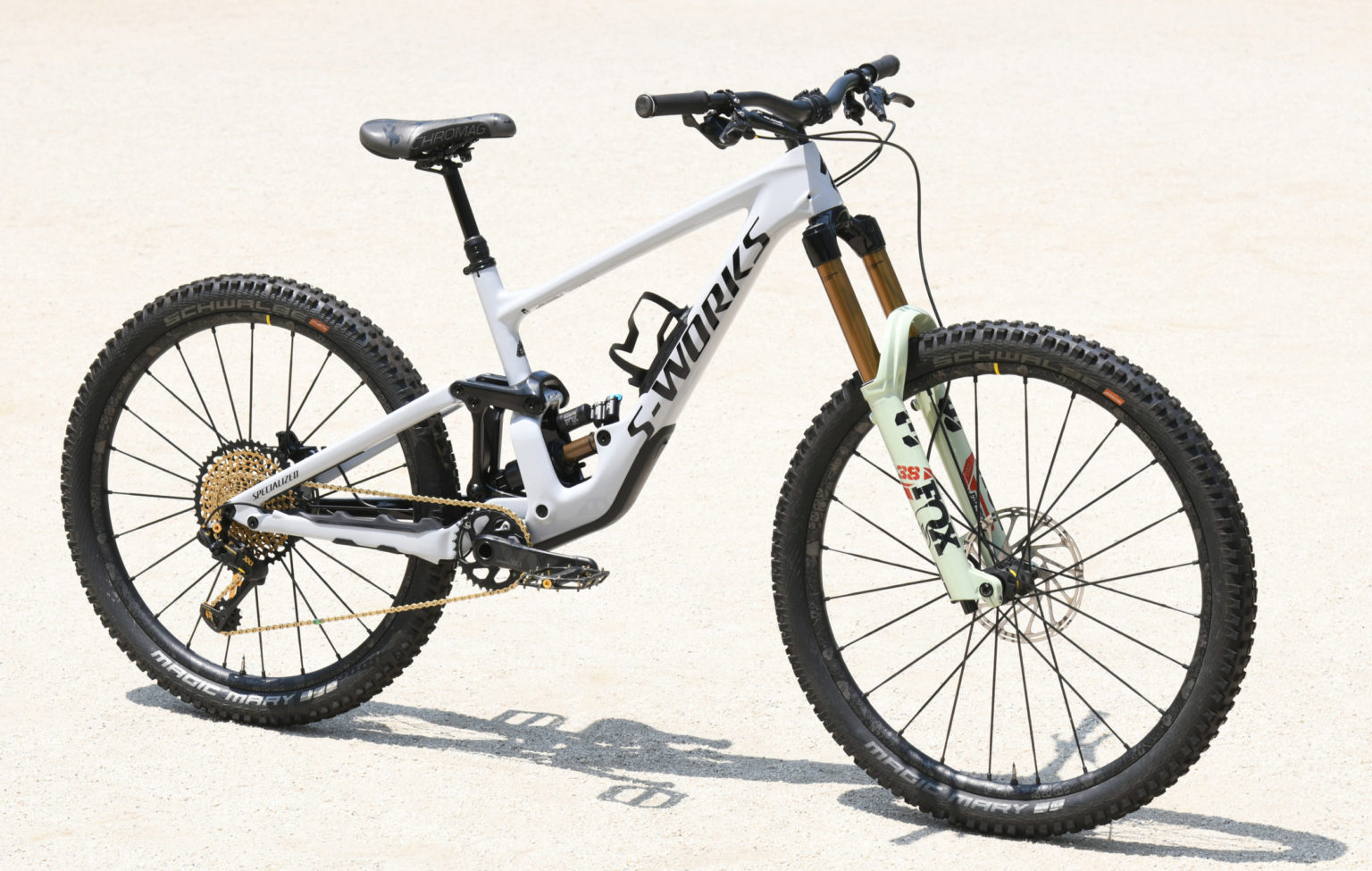 カスタム - 自転車日和｜マイペースでゆるーく楽しむ脱力系WEBマガジン